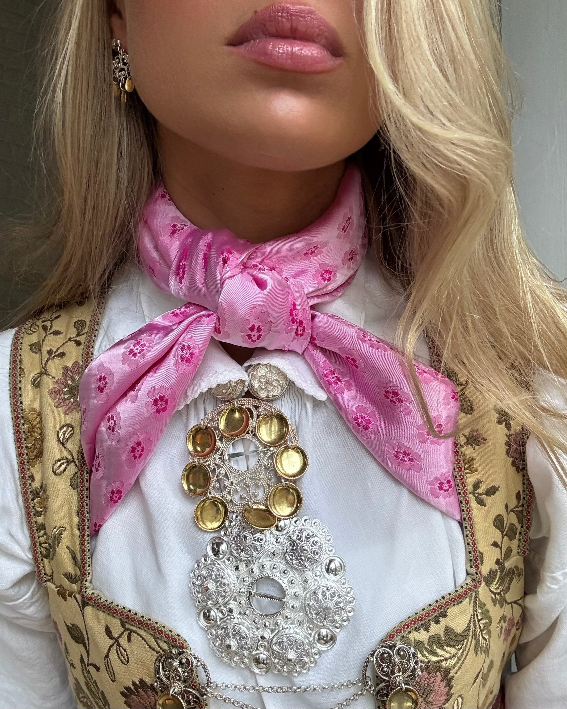 BERGLARSENOFFICIAL – Berg-Larsen Official